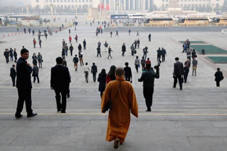 Chinese Buddhism: History, Teachings and Main Schools