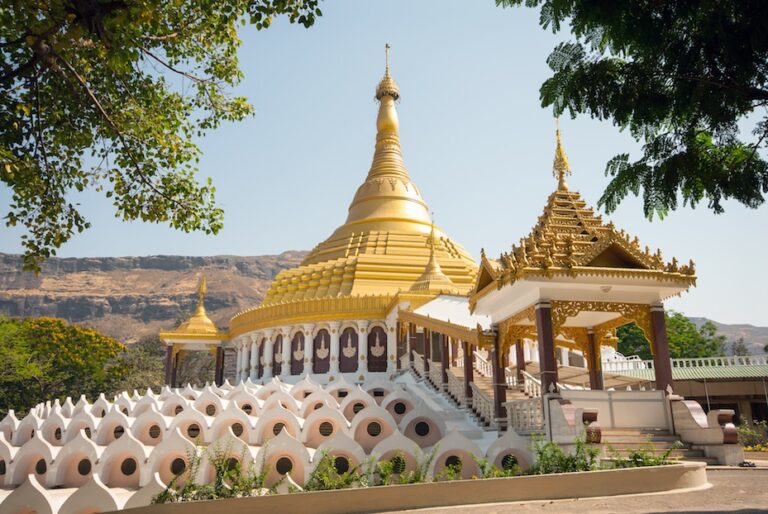 8 Famous Meditation Centers in the World - LotusBuddhas