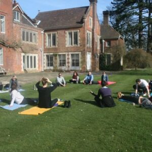 12 Best Meditation Retreats in the UK - LotusBuddhas